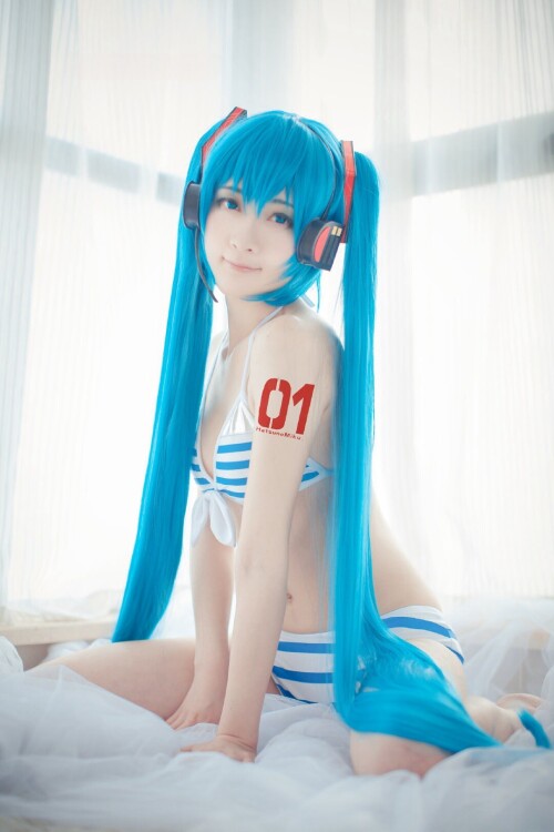 初音未来miku泳装水着g7 - MoeBox